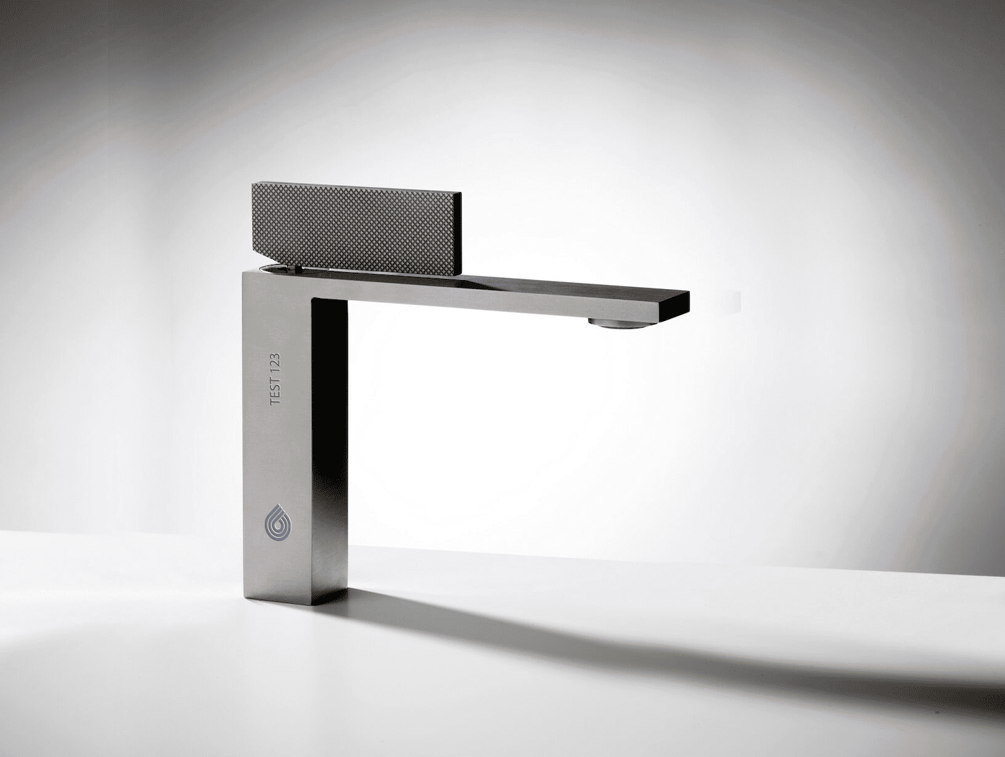 Marcatura laser nella rubinetteria: LASIT TowerMark X